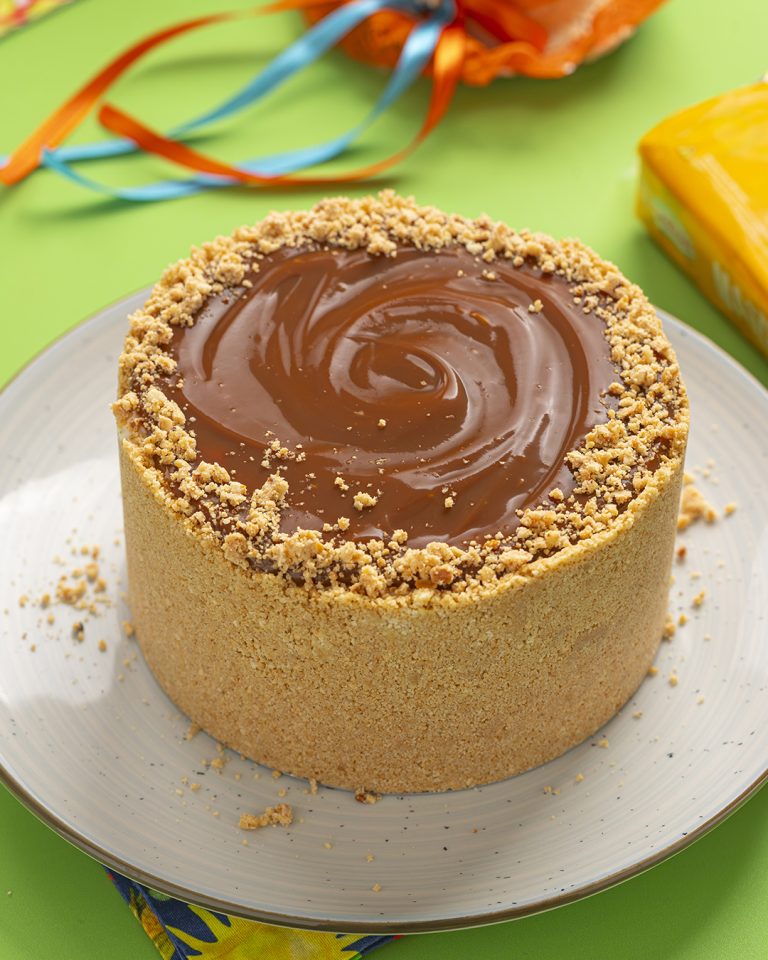 » Torta de Paçoca com Doce de Leite: uma receita da Orquídea Alimentos ...